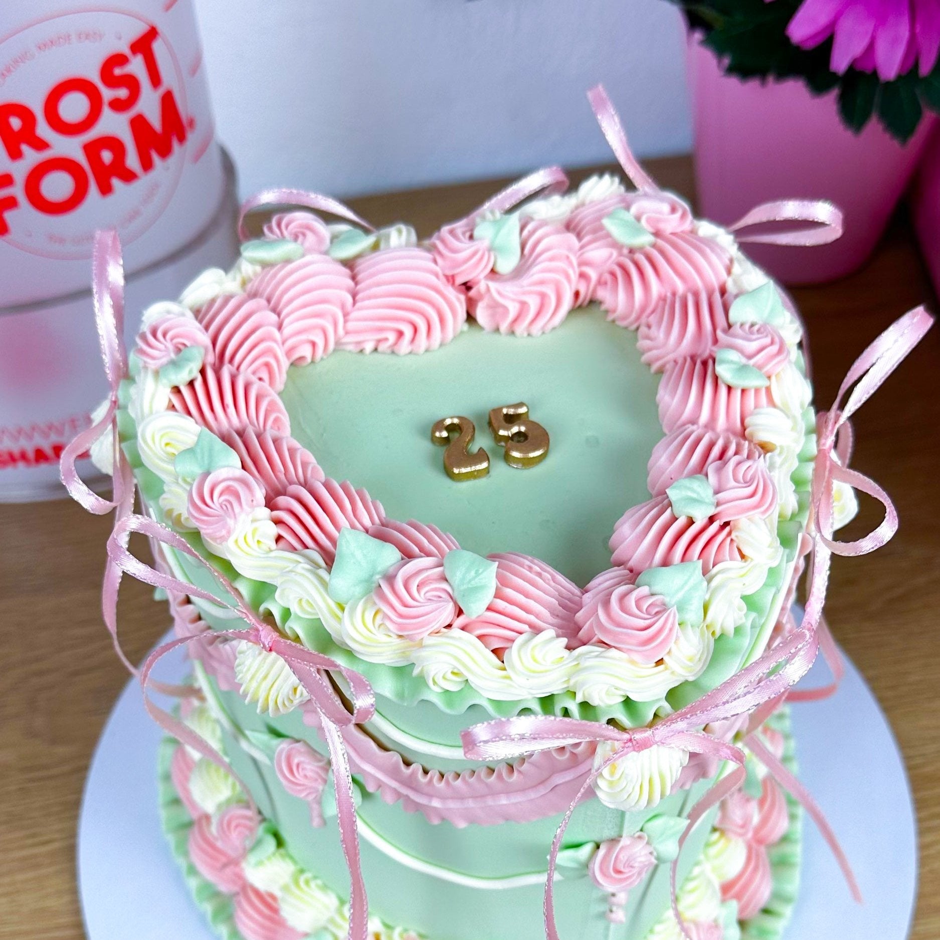 FROST FORM - The Heart Kit – SugarSisters.ie